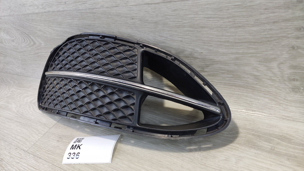 Купить Накладка заглушка решітка хром туманки переднього бампера права ...