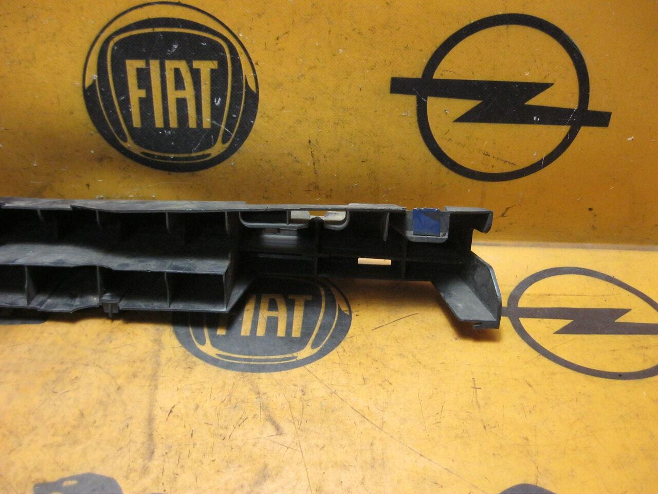 Купити Б/У Крепления переднего бампера RENAULT KANGOO 8200152587, ціна ...