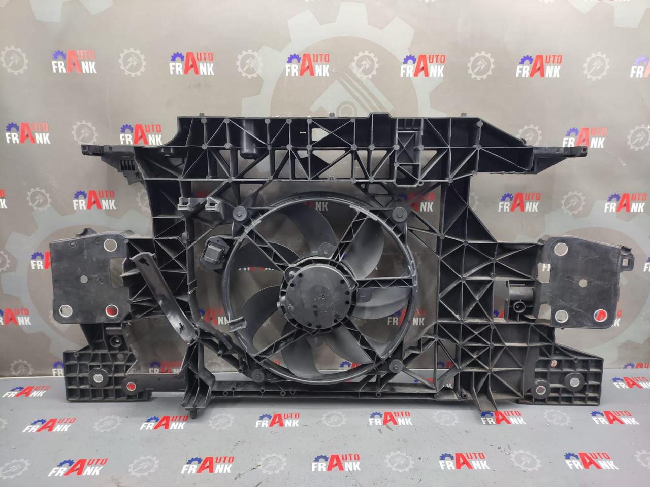 Передня панель із вентилятором 752100007R для Renault Scenic III, ціна ...