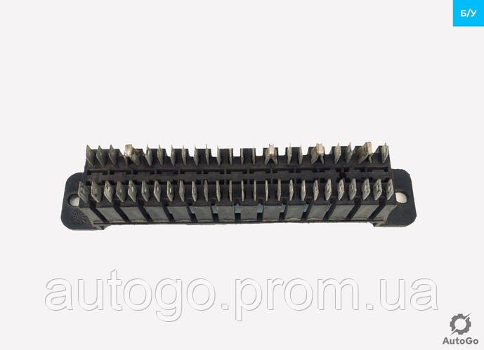 Блок запобіжників ЗАЗ Таврія Славута Б У ціна 150 грн — Prom Ua Id 1707511332