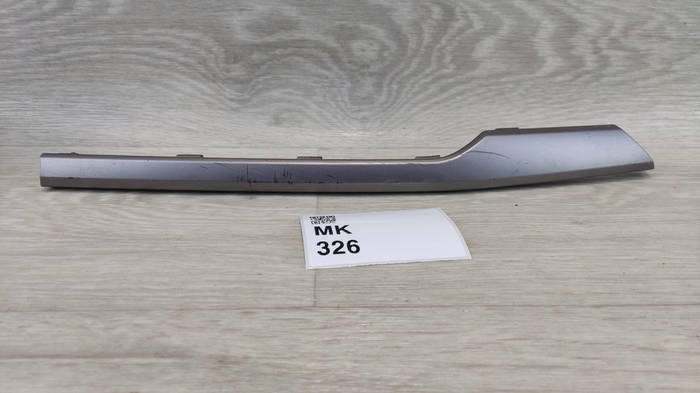 Купити Молдинг накладка решітки радіатора правий Hyundai Tucson 3 TL ...