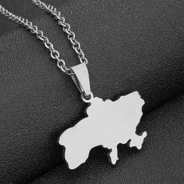 Купить Підвіска карта України у срібному кольорі з медичного сплаву ...