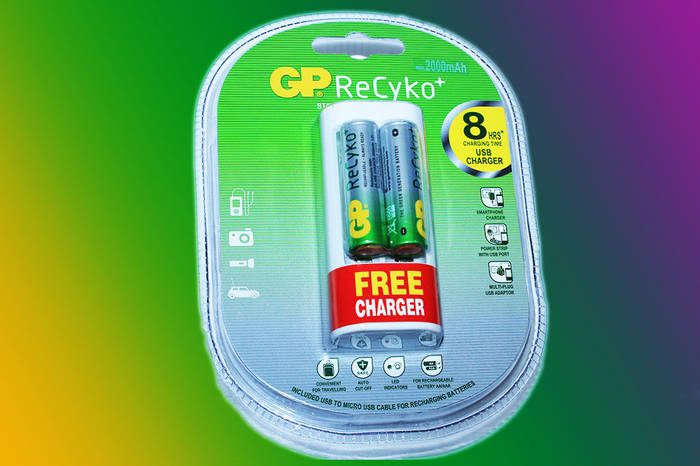 Купить Зарядное устройство GP Power Bank АА-ААА плюс 2 аккумулятора AA ...