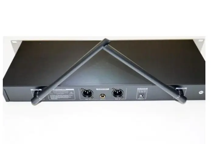 Радиосистема SH UGX8 II база 2 микрофона вокальные для караоке, цена ...