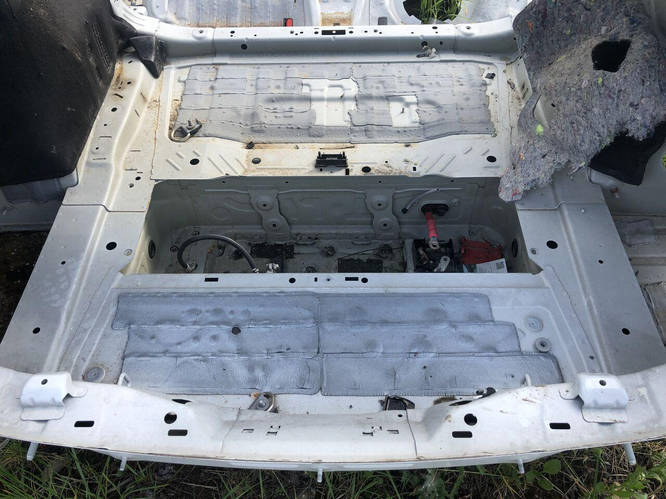 Купить Задня панель кузова BMW 3 G20 alpinweiss 3 300 41007488073 2019 ...