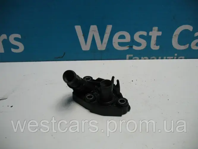 Патрубок системи охолодження на 1.5 DCi Renault Kangoo з 2008 по2012 ...
