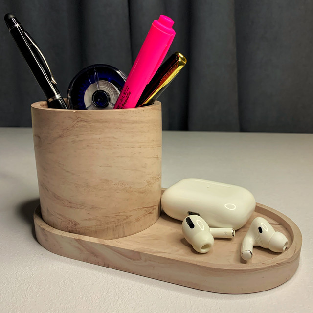Купити Канцелярська підставка на стіл підставка органайзер для ручок та олівців ручної роботи