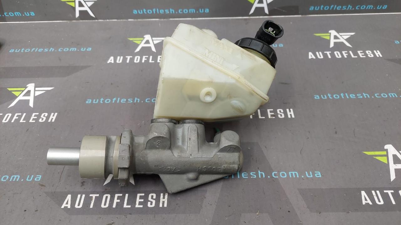 Купити Головний гальмівний циліндр 7700417826, 8200262441 Renault Clio ...