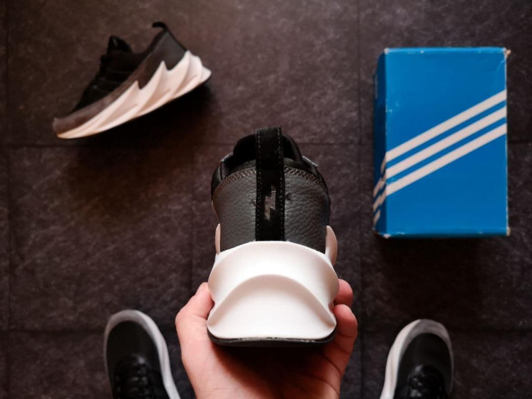 Купити Кросівки Adidas Shark Black Grey White, ціна 1600 ₴ - Prom.ua ...