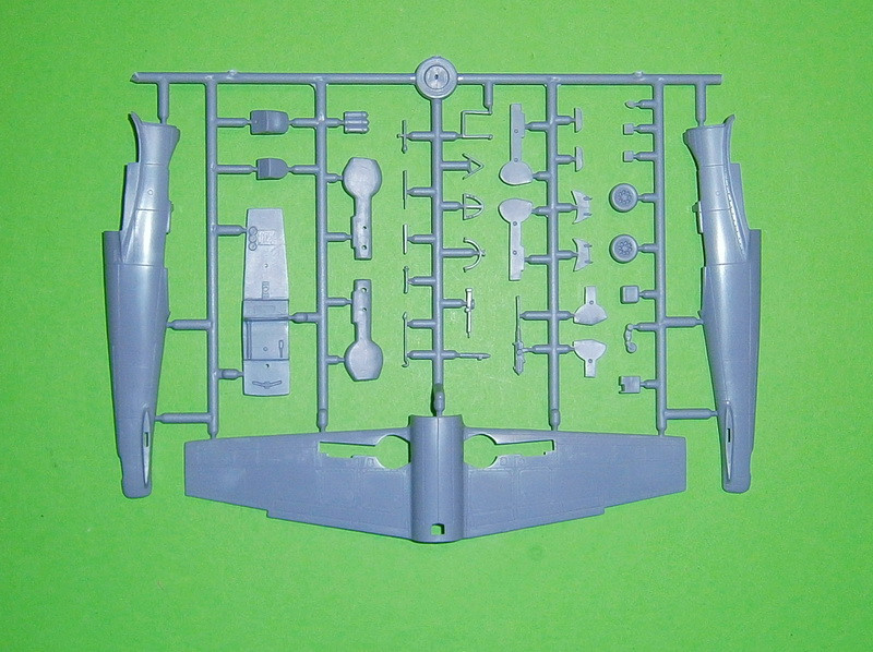 Купити Пластикова модель 1/72 AZ model 7833 японський пікіруючий бомбардувальник Yokosuka D4Y3 ...