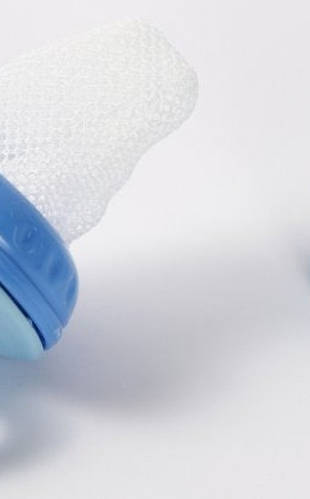 Купити Ніблер із сіточкою та ковпачком Lindo Li805 для прикорму малюків ...