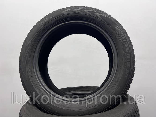Купить Зима 205/55 R16 Nokian WR D4 2шт шины бу покрышки, цена 1650 грн ...