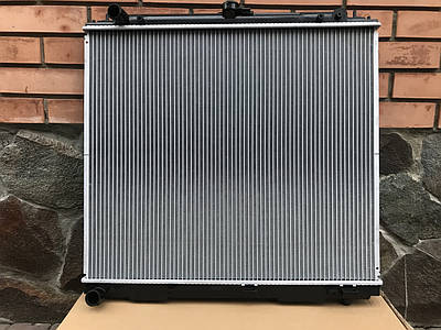 Радиатор Nissan Navara D40 | купить недорого, на Prom | Украина