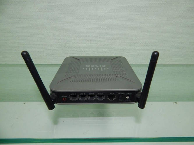 Роутер Cisco RV120W, цена 1165 грн — Prom.ua (ID#1753462942)