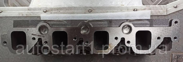 Купити Головка блока двигуна ГБЦ TD27 2.7 Nissan 110397F403 110397F409 ...