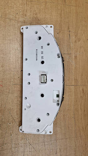 Купить Панель приборов VOLVO XC90 ЧАСЫ Бенз. 30746098 под заказ 2-4 дн ...