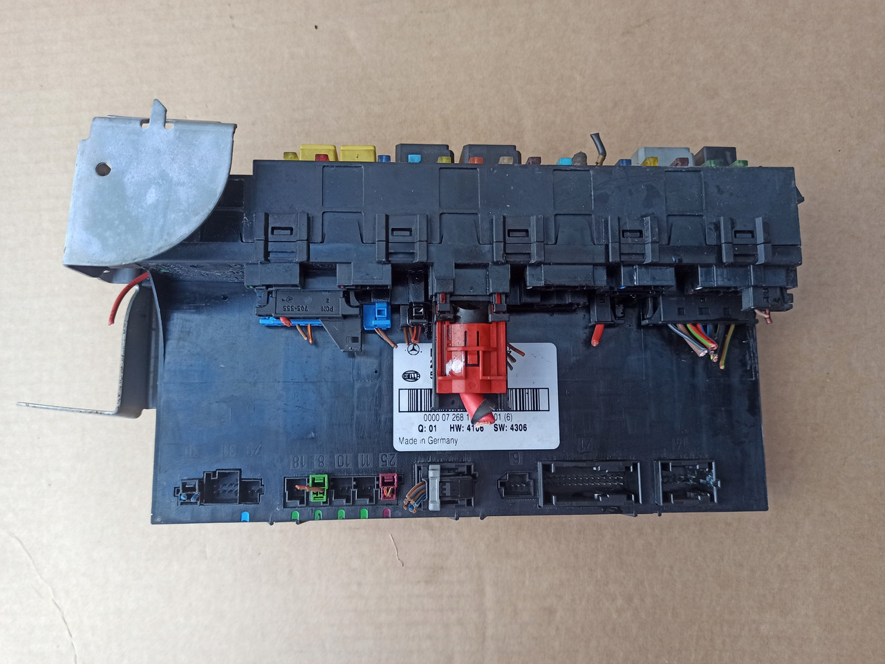 Блок Предохранителей SAM MERCEDES CLS W219 2115458501 Под Заказ 2-4 Дн ...