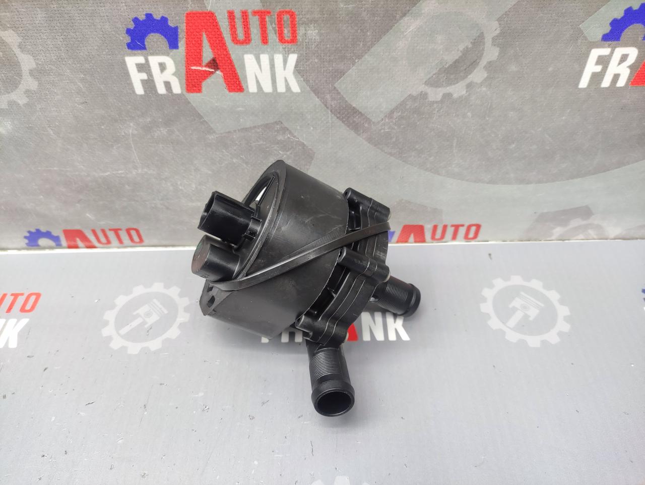 Водяна помпа/ насос води 144B05233R для Renault Fluence, Kangoo, Zoe ...