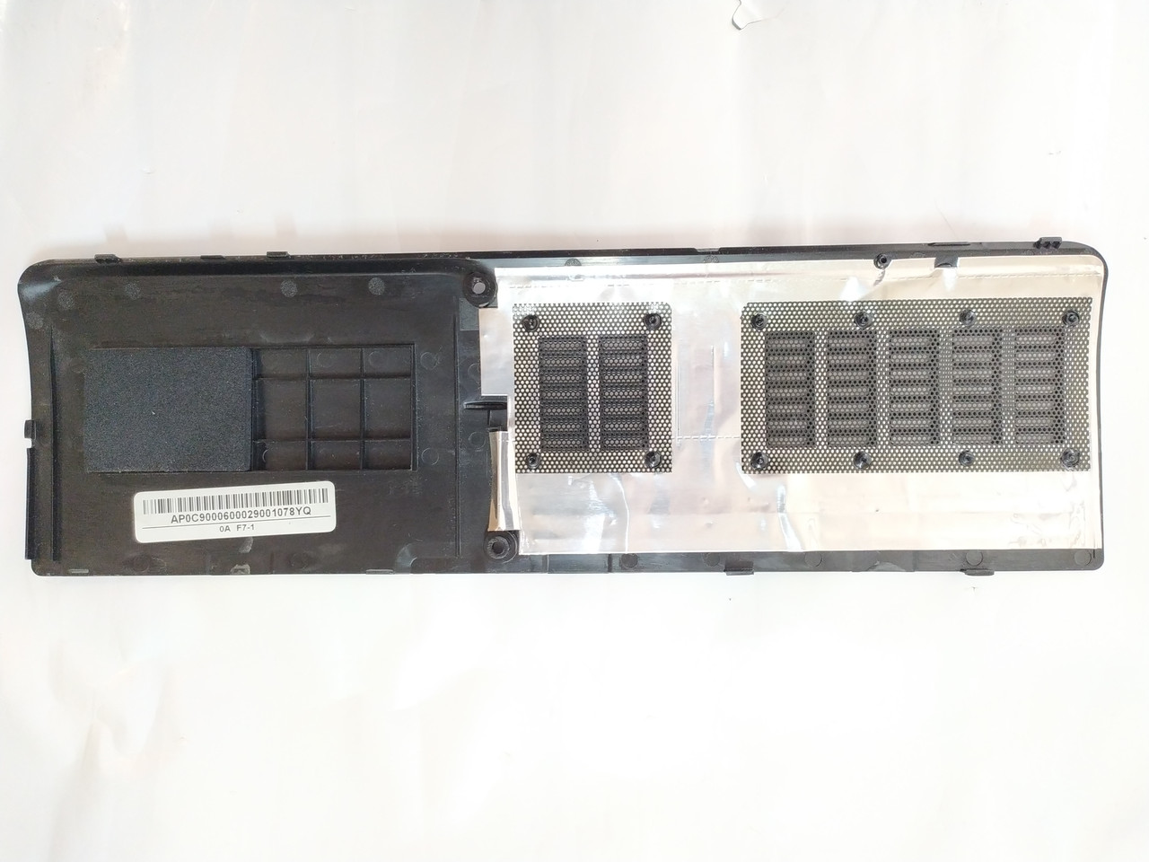 Уцінка! Acer Emachines e642 Корпус E1 (сервісна кришка, люк до HDD RAM) (ap0c9000600) бу ...