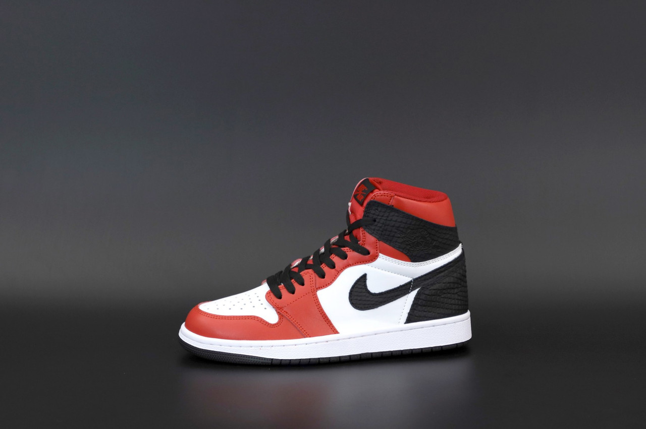 Кроссовки Nike Air Jordan 1 Retro High Red Black / Найк Аир Джордан 1 ...