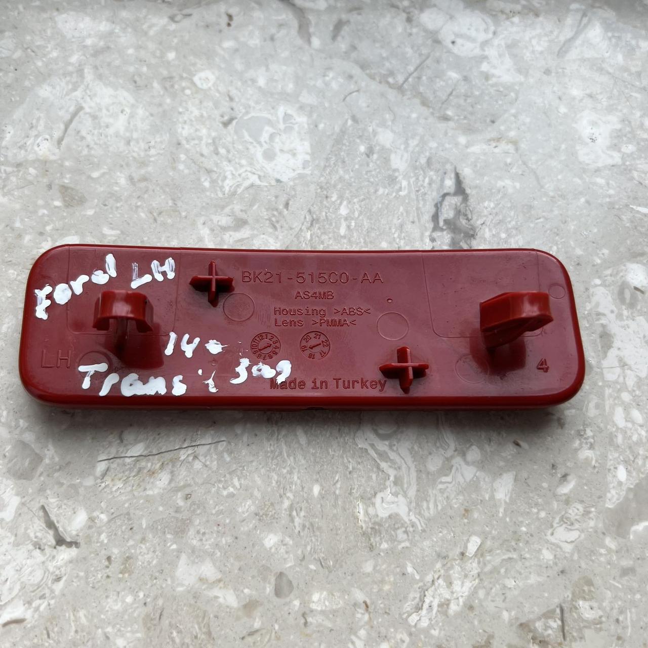 Світловідбивач Светотражатель Катафот Ford Transit Connect 14-21 зад ...