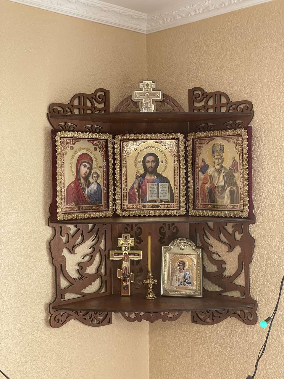 Полиця для ікон на три яруси з хрестами та голубами з фанери 6мм продаж купити в Україні