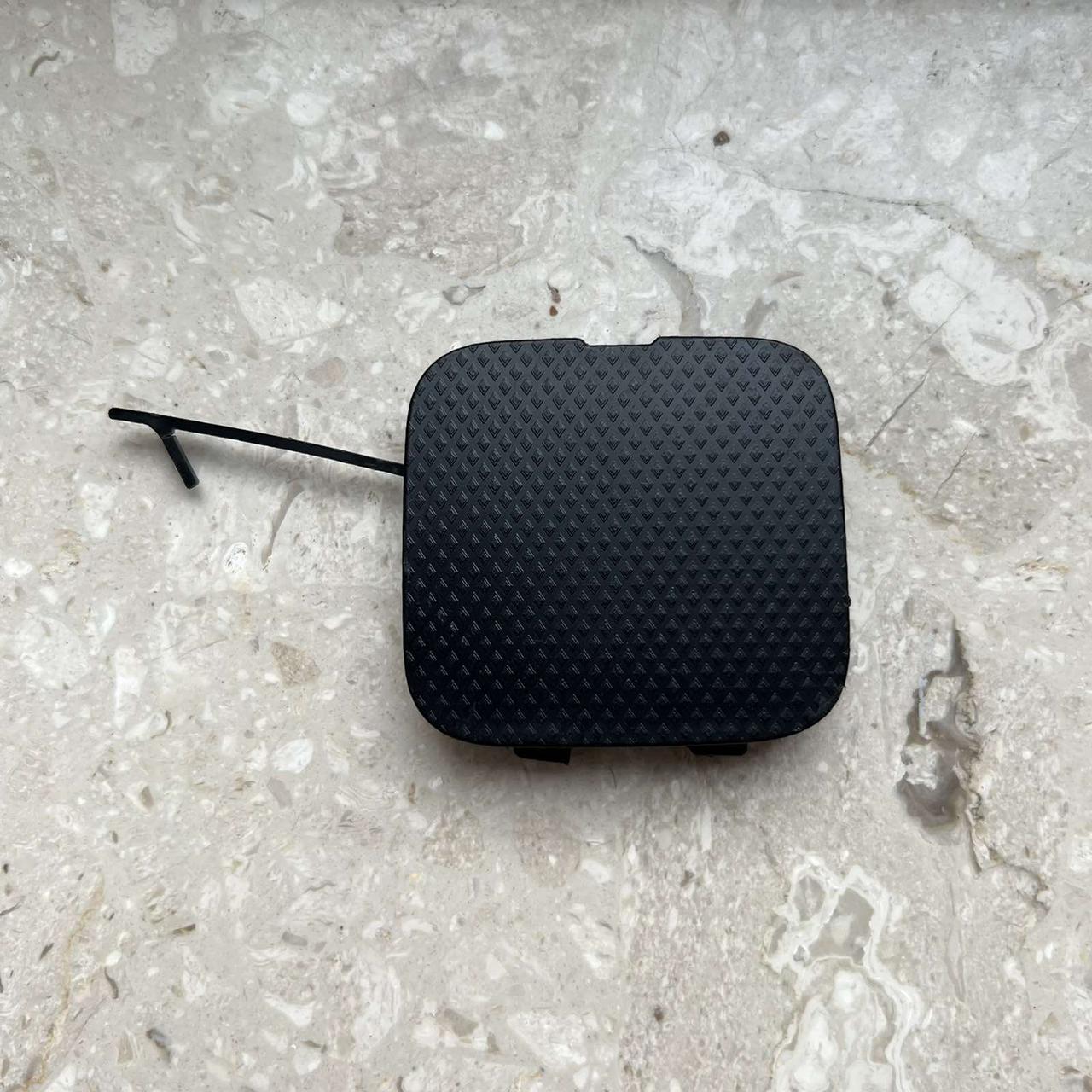 Купити Заглушка буксирувального гака Subary Forester (2019->p.) зад ...