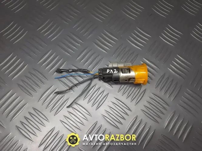 Купити Гніздо прикурювача, відповідна частина на Renault Laguna I ...