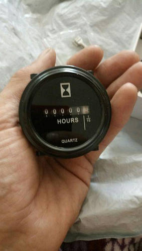 Счетчик моточасов, наработки. DC 10-80 V. Таймер механический.индикато ...