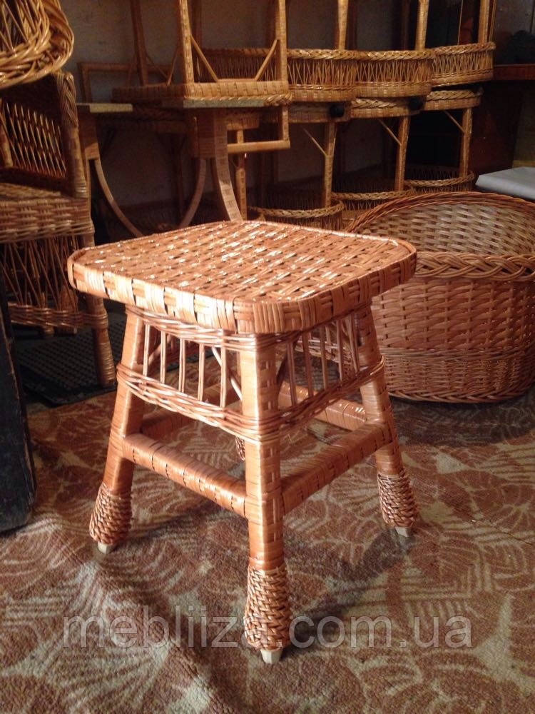 Плетеная Табуретка — Купить Недорого на Bigl.ua (1762604738)