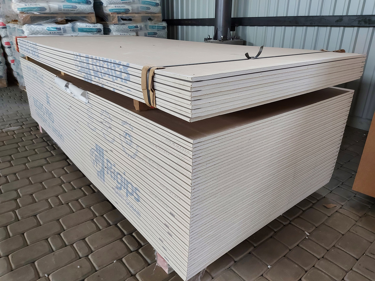 Гипсокартон (ПОЛЬША) 12,5 мм 120*250 см стандартный, цена 372.70 грн ...