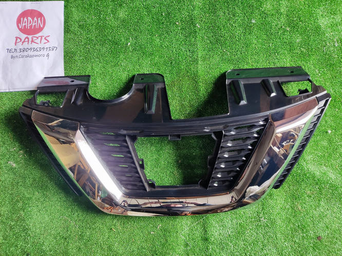 Купити 623106FL0C решітка радіатора Nissan rogue x trail t32 2017-2020 ...