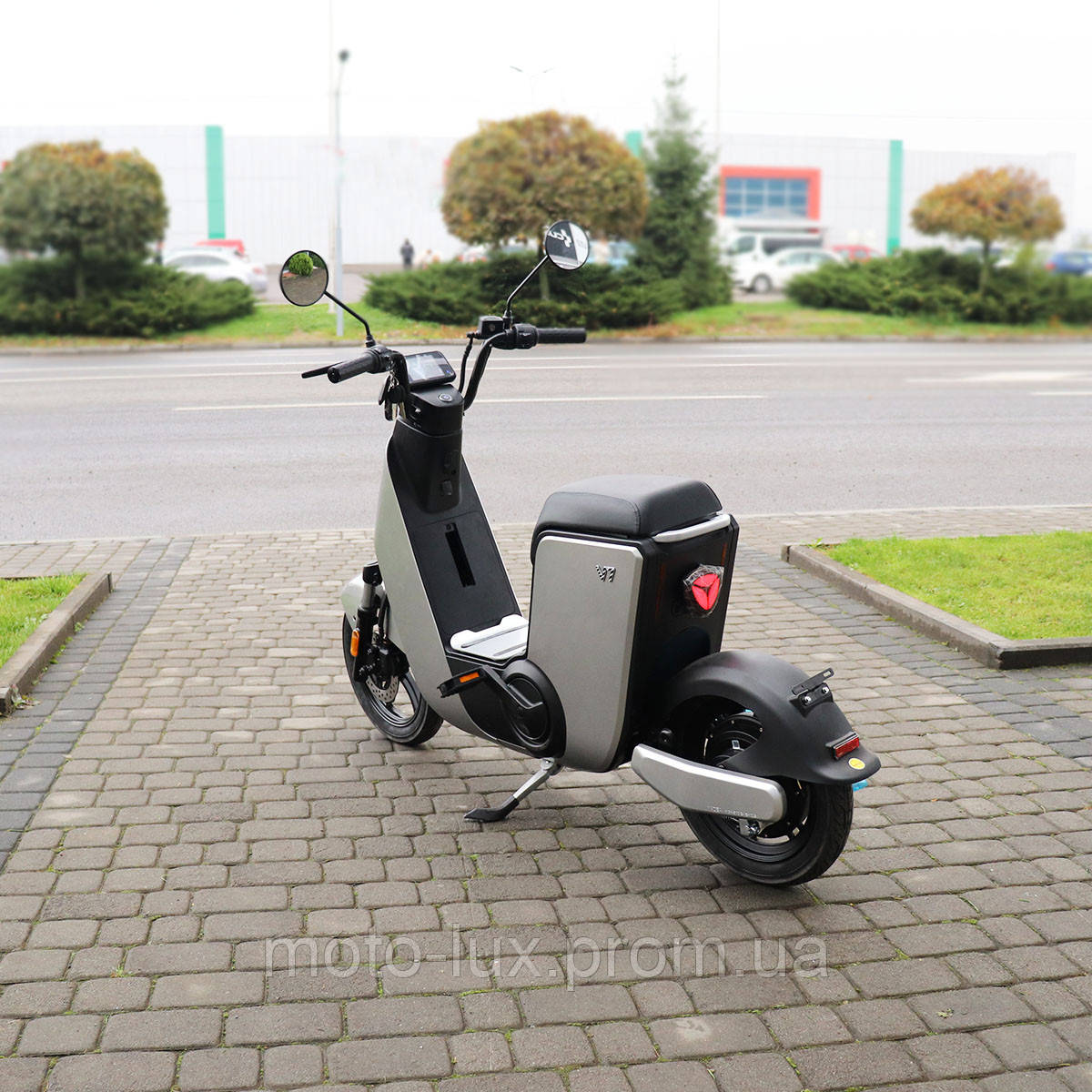 Купить Електроскутер Yadea V7 600W, 48V20AH lithium, сірий, цена 61000 ...