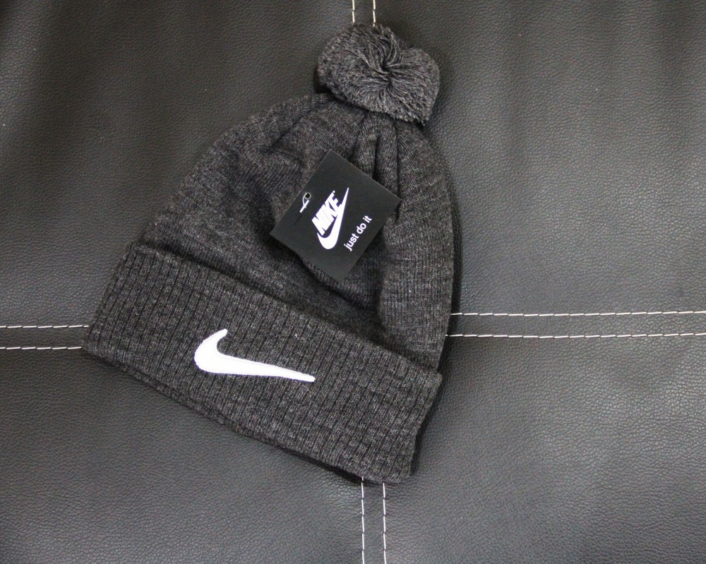 Шапка Nike Classic Серая — Купить Недорого на Bigl.ua (1763542561)