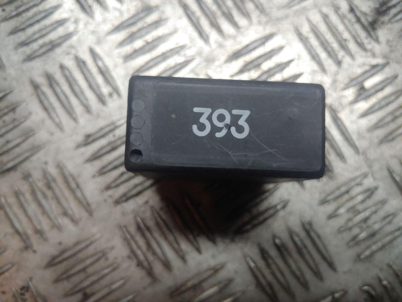 Купить Реле управления системой контроля фар 393 Audi A4 b5 4B0919471 ...