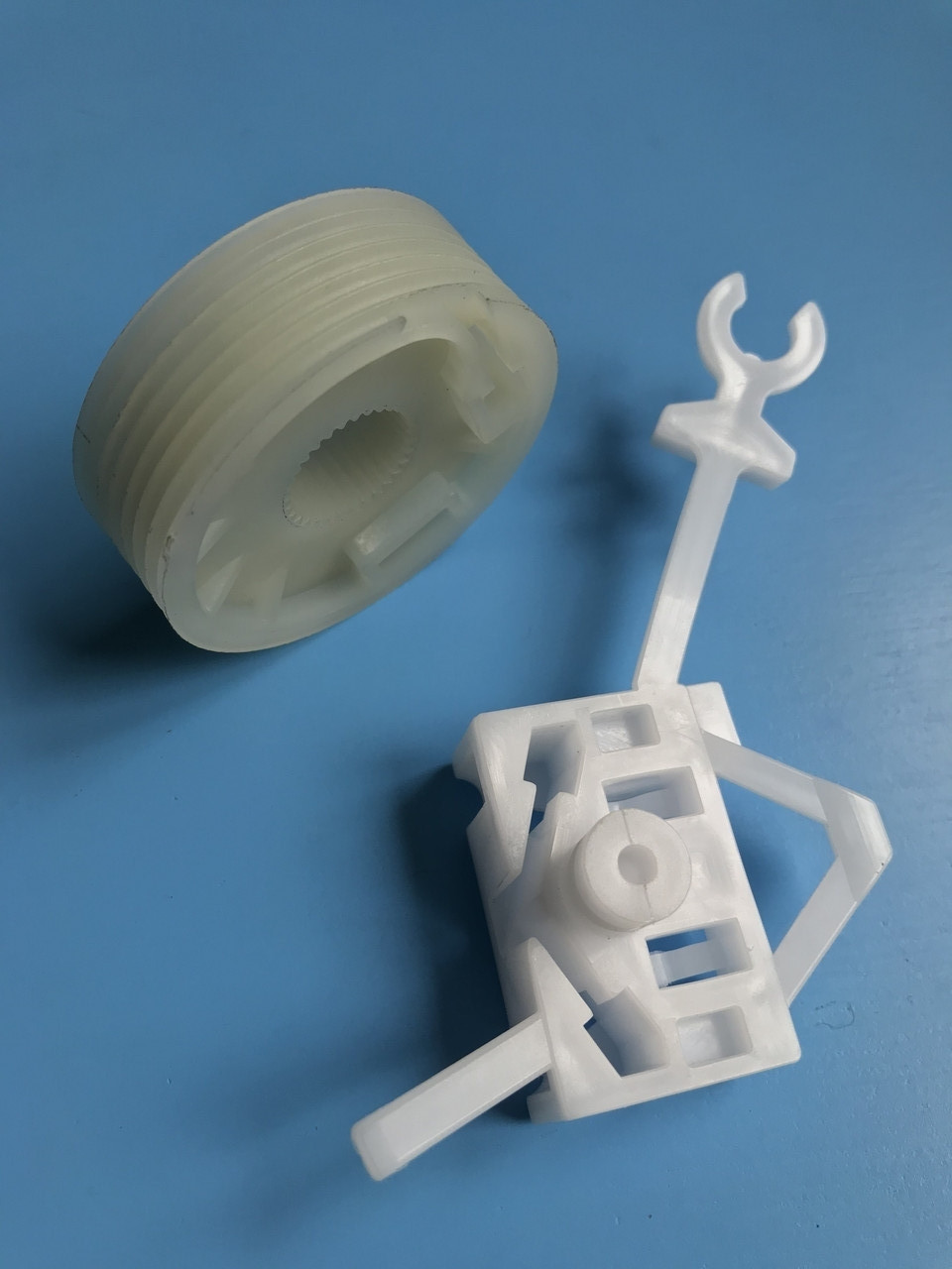 Купити Ремкомплект склопідйомника IVECO Stralis (2002-2012) ліві двері ...