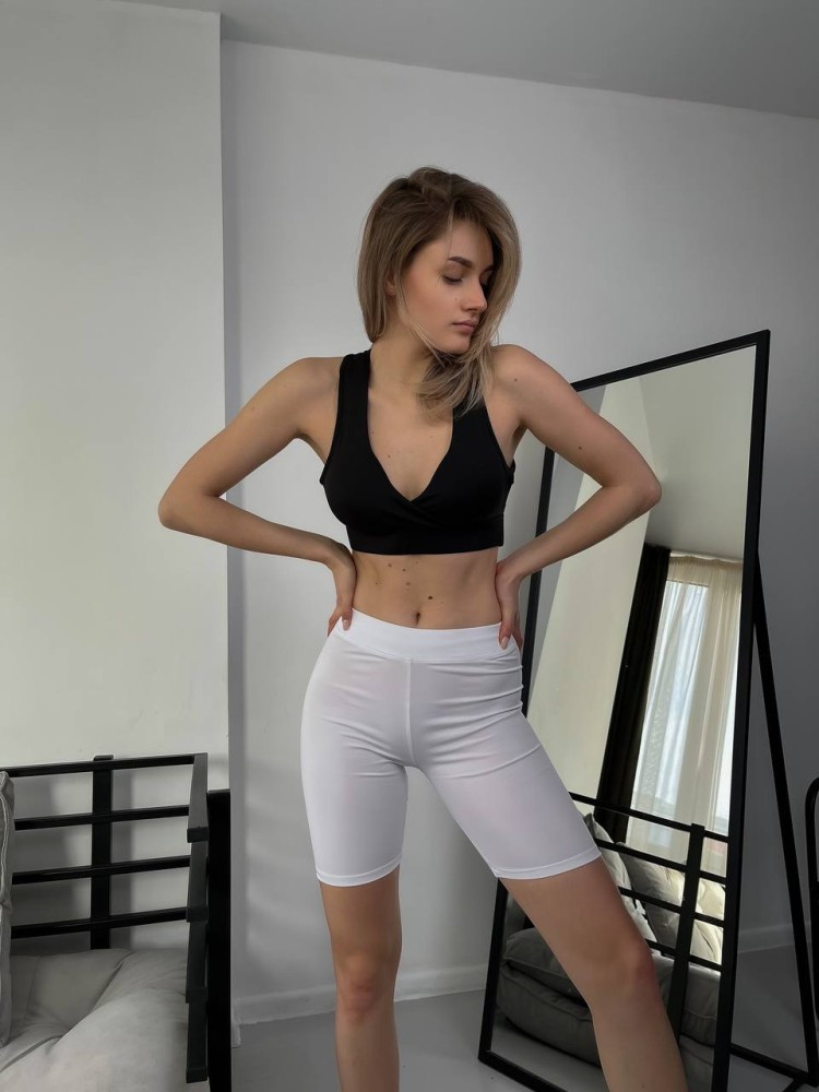 Матовые Велосипедки Белые — Купить Недорого на Bigl.ua (1766164075)