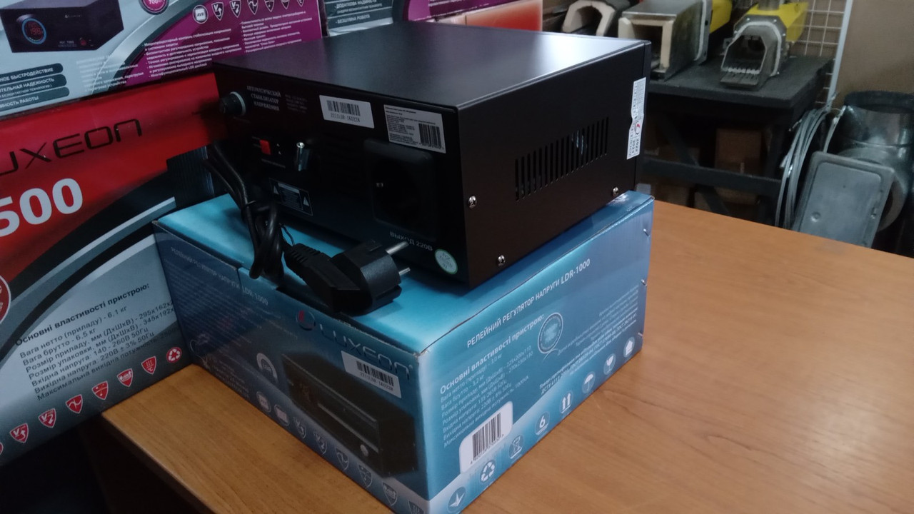 Релейний однофазний стабілізатор напруги Luxeon LDR-1000 (ID#321791442), ціна: 1914 ₴, купити на ...