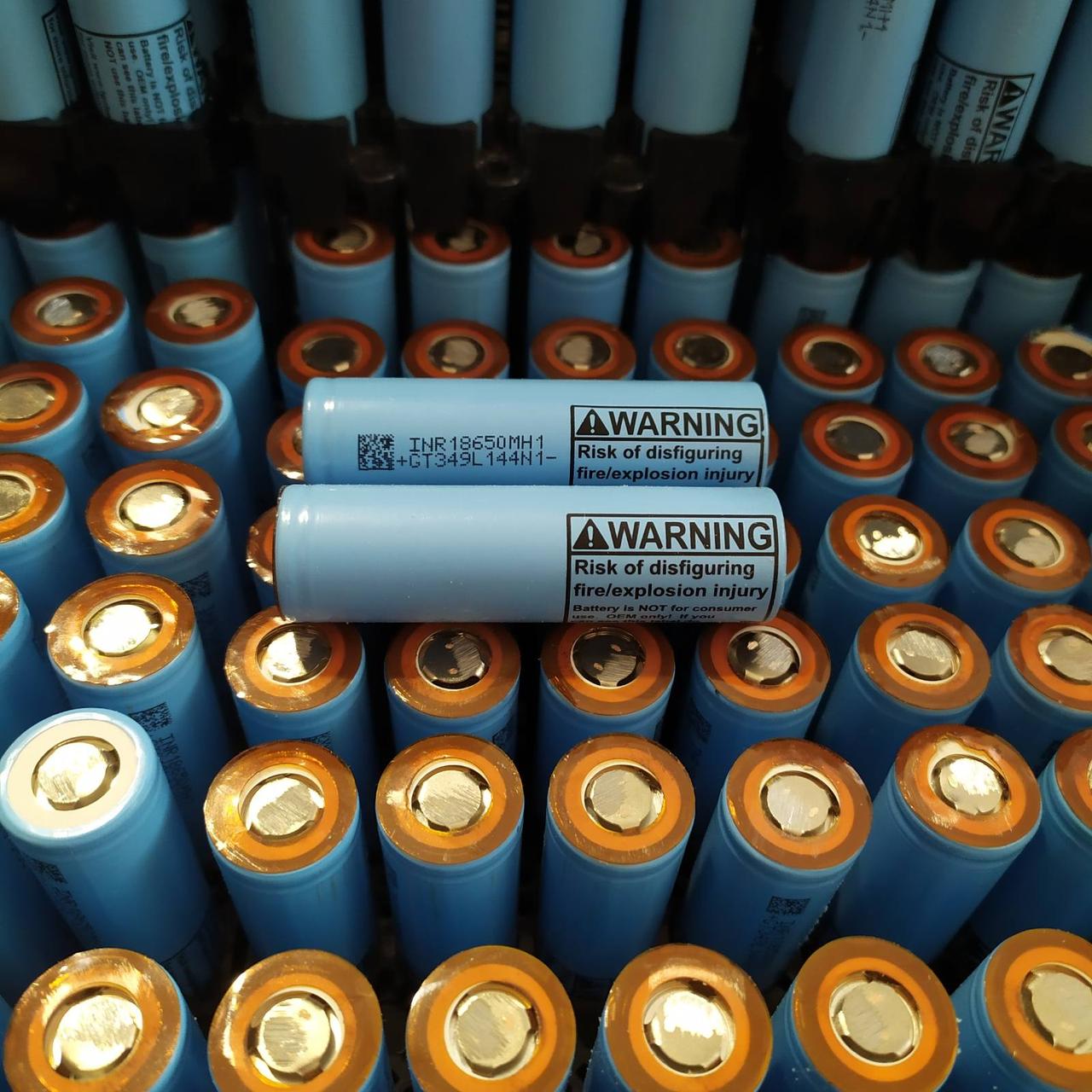 Аккумулятор LG 18650 MH1 3200 mAh 3,7В Li-Ion промышленный до 10A повышенной емкости (ID ...