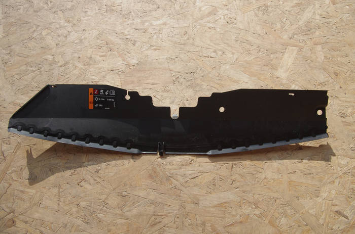 Верхня накладка радіаторів Chevrolet Cruze 2016-19, ціна 1020 грн ...