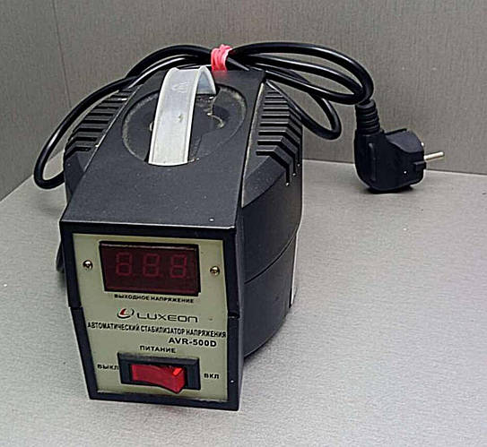 Купити Стабілізатор електричної напруги Б/У Luxeon AVR-500D, ціна 660 грн - Prom.ua (ID# 1769982672)