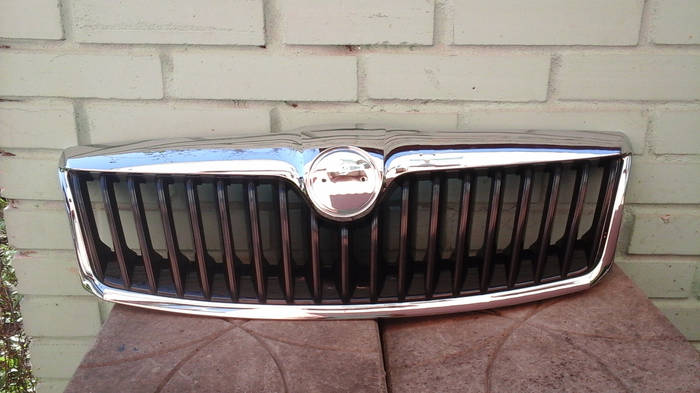Решётка радиатора для Skoda Octavia A5 ( Шкода Октавия А5) 2009-2013 ...