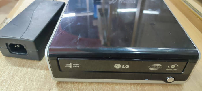 Купити Зовнішній USB-привод DVD-RW LG GE20LU10, ціна 500 грн - Prom.ua ...