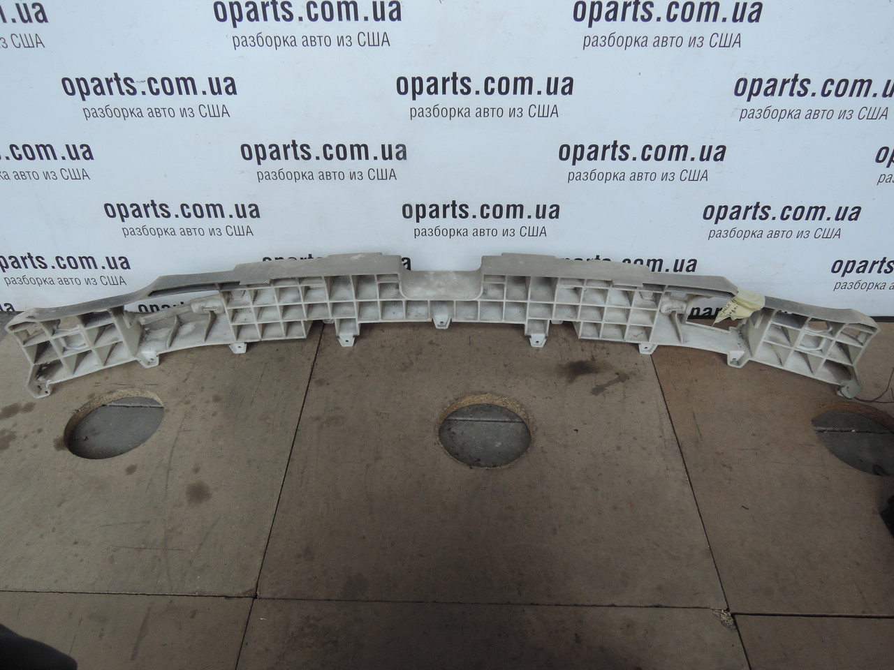 Абсорбер заднього бампера, цена 3920 грн — Prom.ua (ID#1774928941)