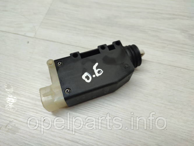 Моторчик, привід центрального замка Opel Omega B, Опель Омега Б задній ...