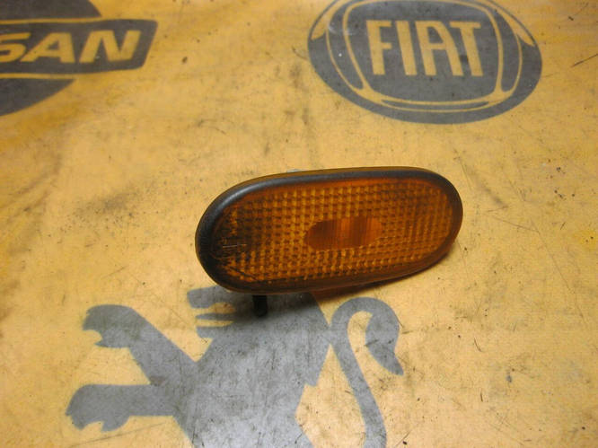 Купити Б/У Ліхтар бічний (габарит) жовтогарячий MERCEDES-BENZ SPRINTER ...