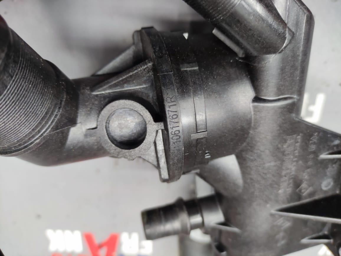 Корпус термостата/ трубка системы охлаждения 110617671R, 1320783 для ...