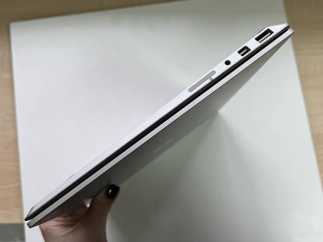 Ноутбук Microsoft Surface Laptop 1769 13.5" Multi-touch i7-7660 2.5GHz ...