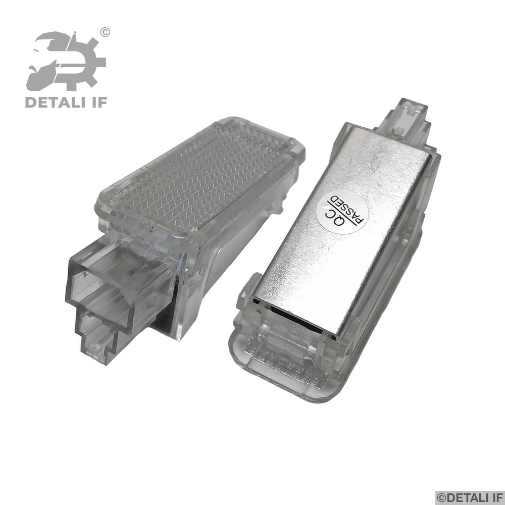 Лампа підсвітки дверей багажника салона лед Фабія 1 Шкода 4B0947415 ...