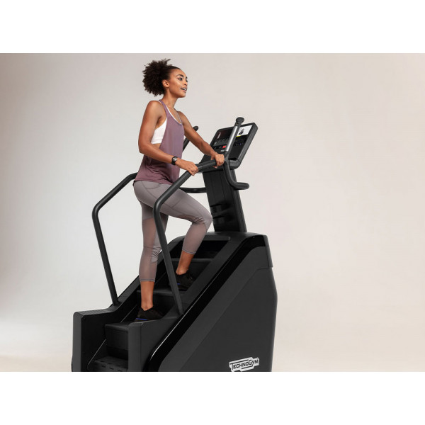 Купить Лестница-степпер Technogym Climb Artis Unity 3.0 ...